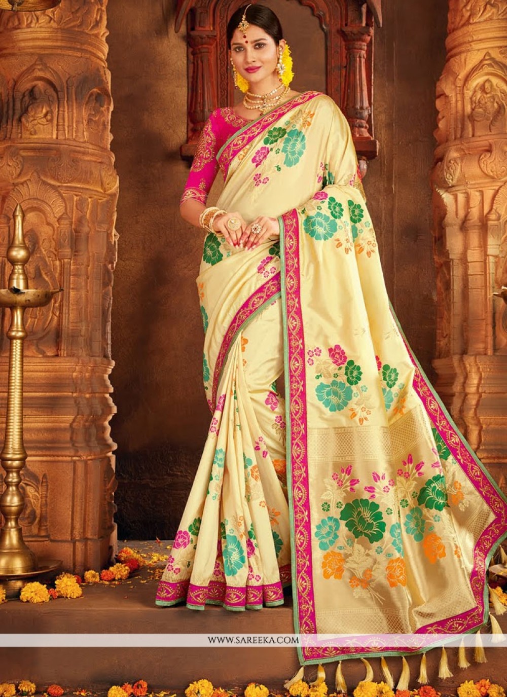 Shop Cream Traditional Saree Online : 72250