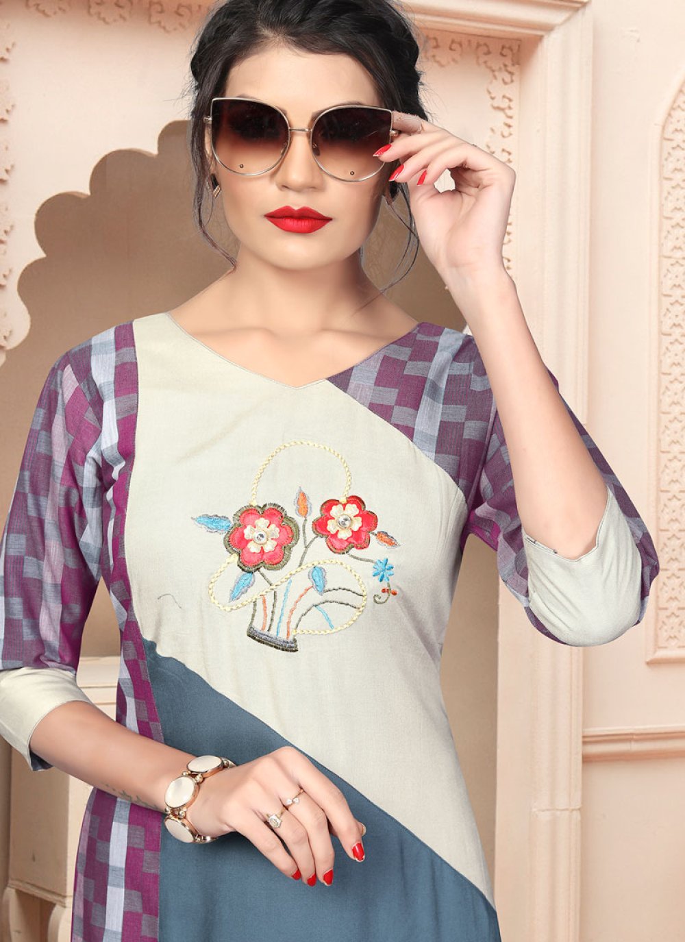 Buy Online Grey Color Party Wear Kurti : 135678