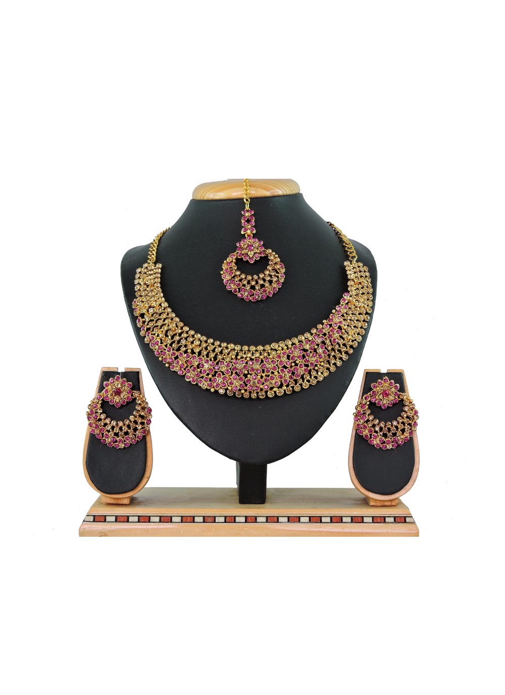 Buy Pink Color Necklace Set Online