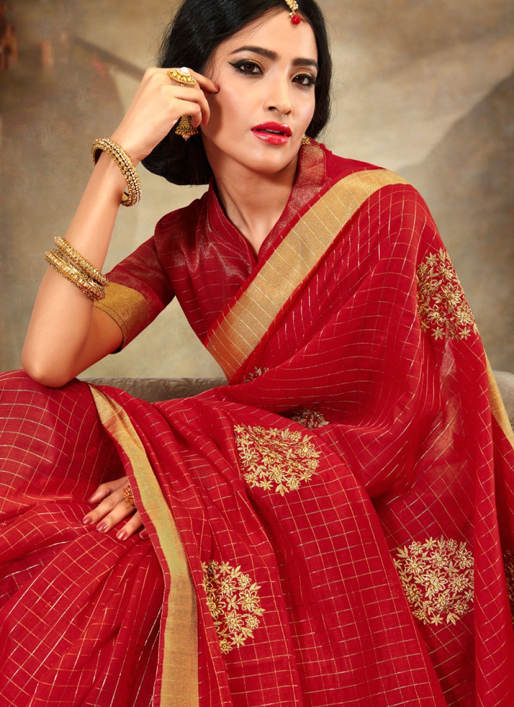 Buy Red Festival Trendy Saree Online : 120844