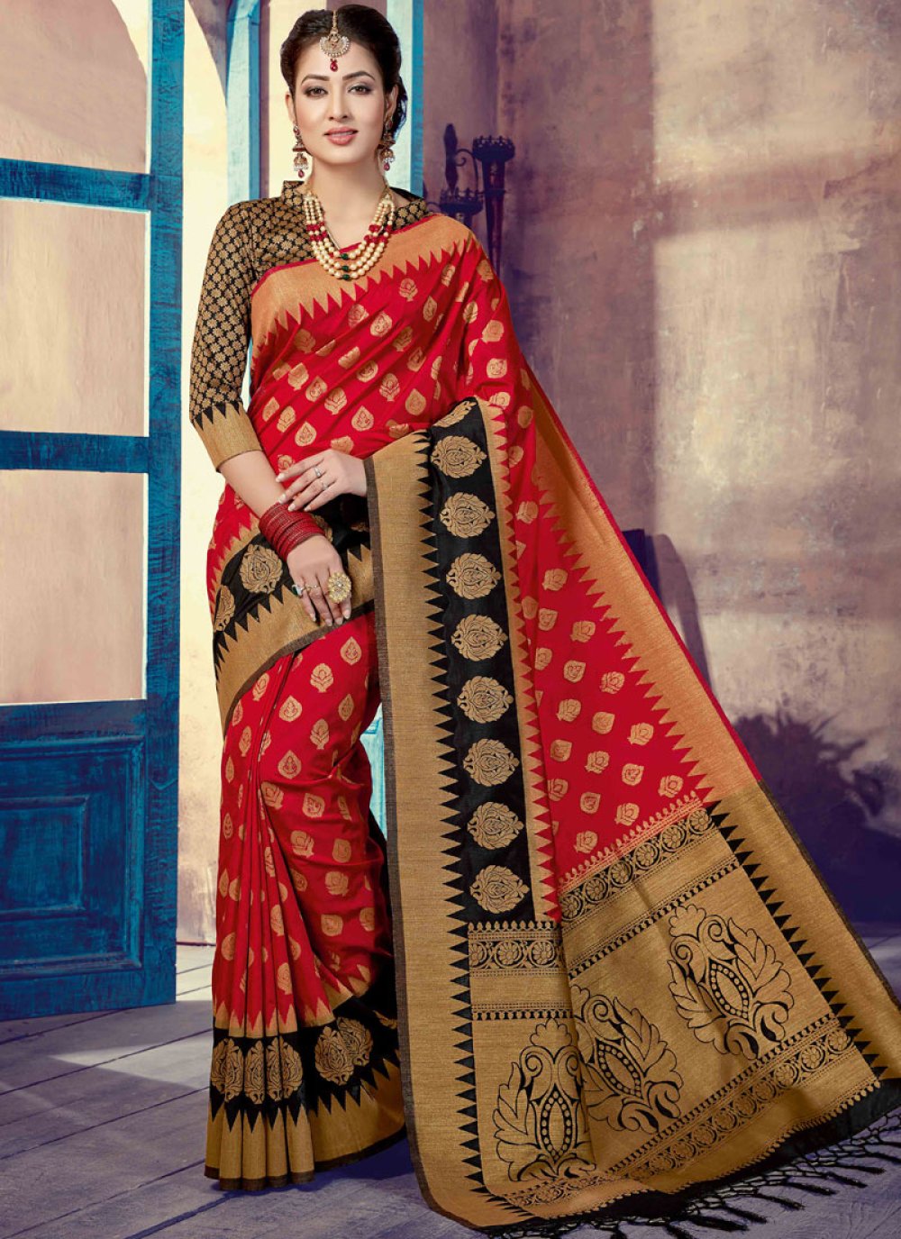 Buy Online Red Wedding Art Silk Traditional Saree : 99709