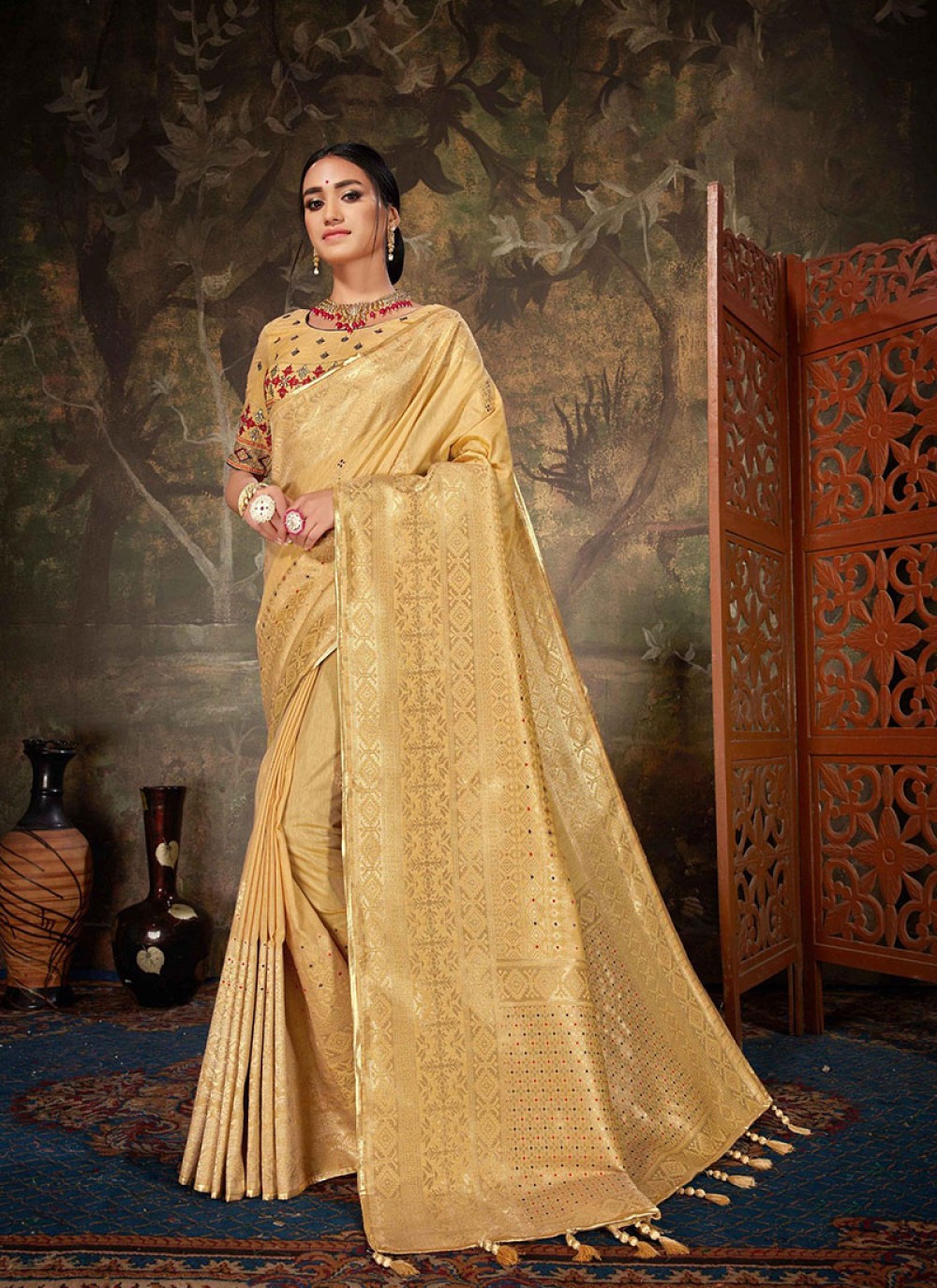 Buy Cream Color Designer Traditional Saree : 144471