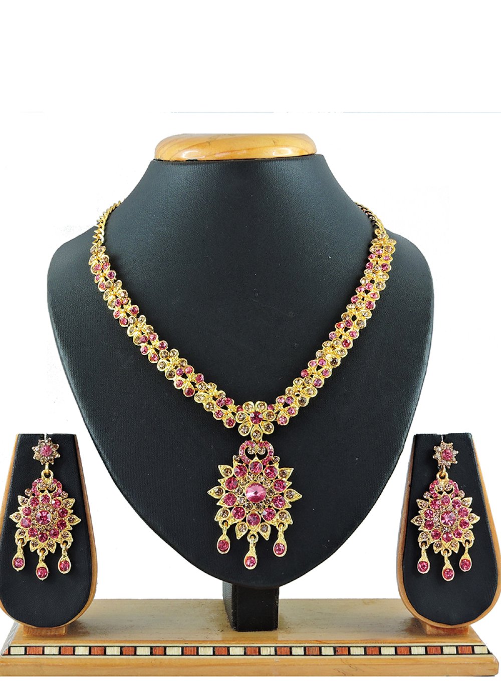 Shop Pink Color Necklace Set Online : 138265