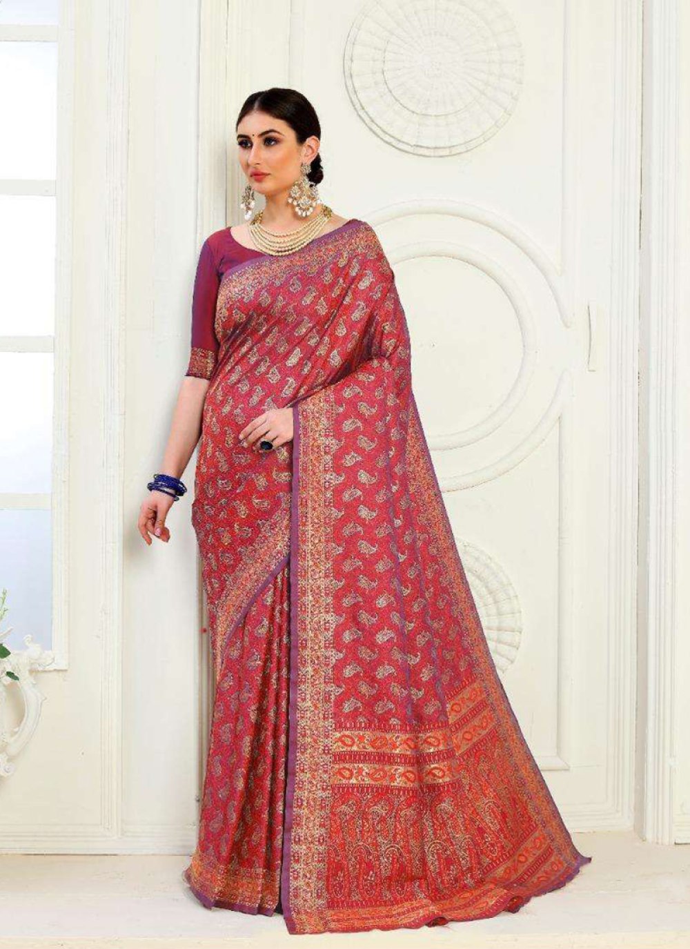 Buy Online Red Festival Designer Traditional Saree : 150587