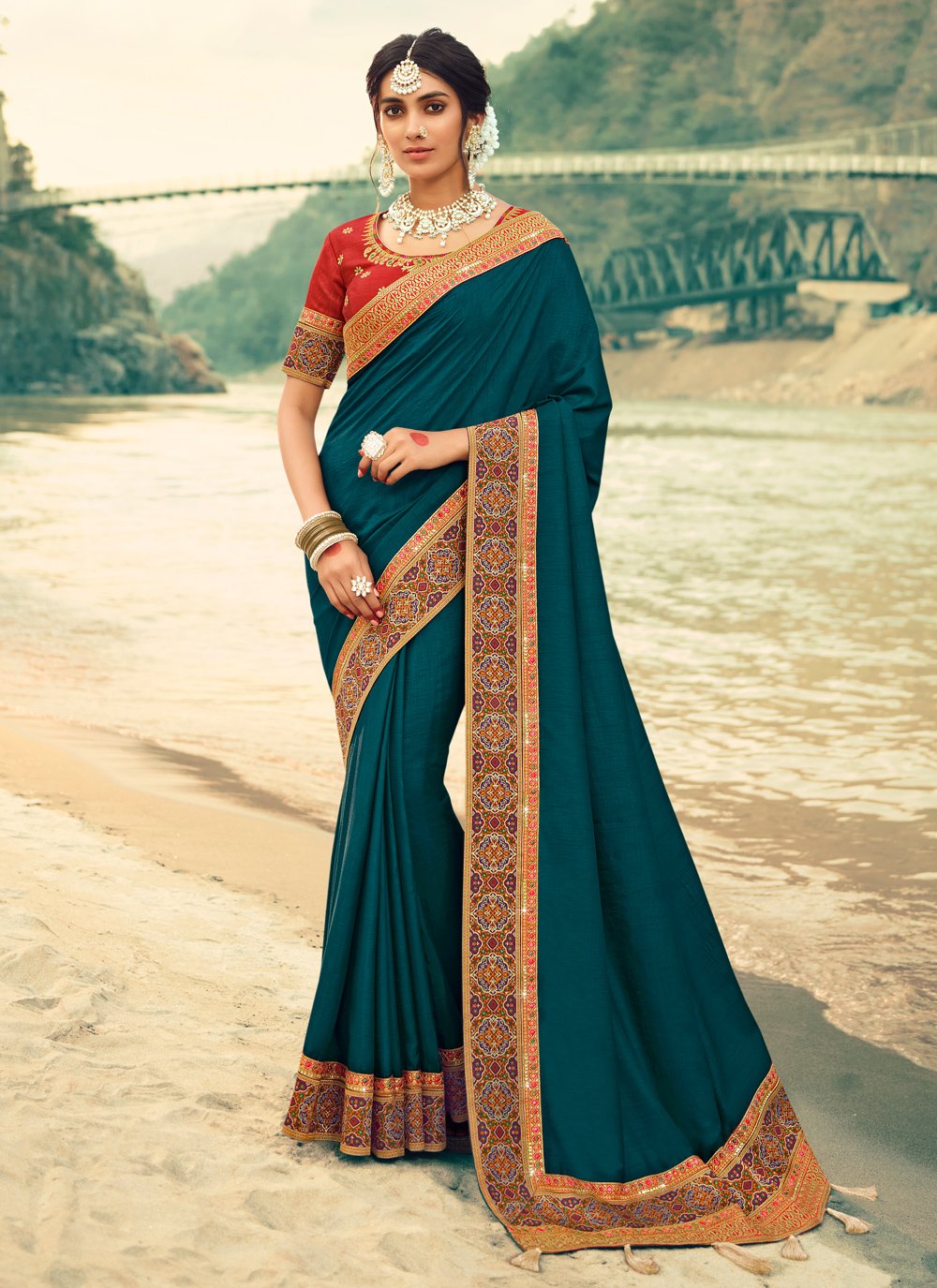 Buy Silk Patch Border Blue Trendy Saree : 167511