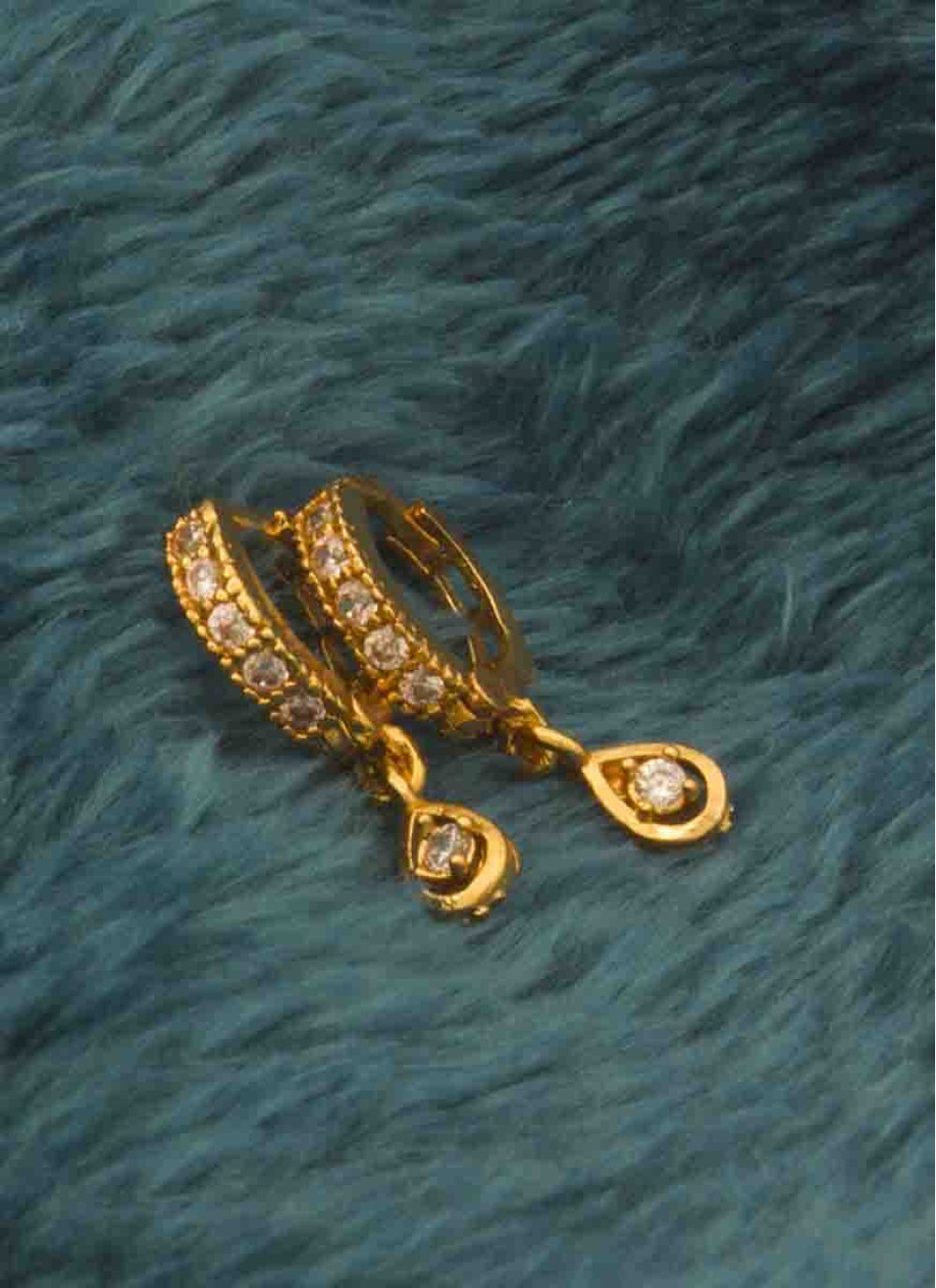 Buy Online Stone Work Ear Rings in Gold : 165021