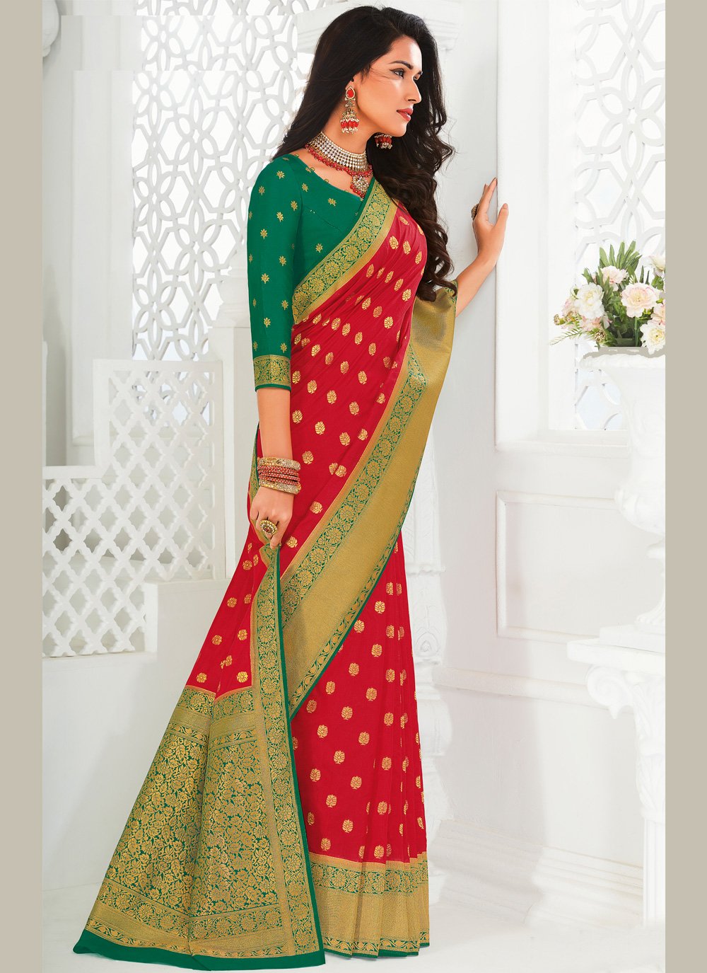 Buy Woven Silk Red Classic Saree : 167352