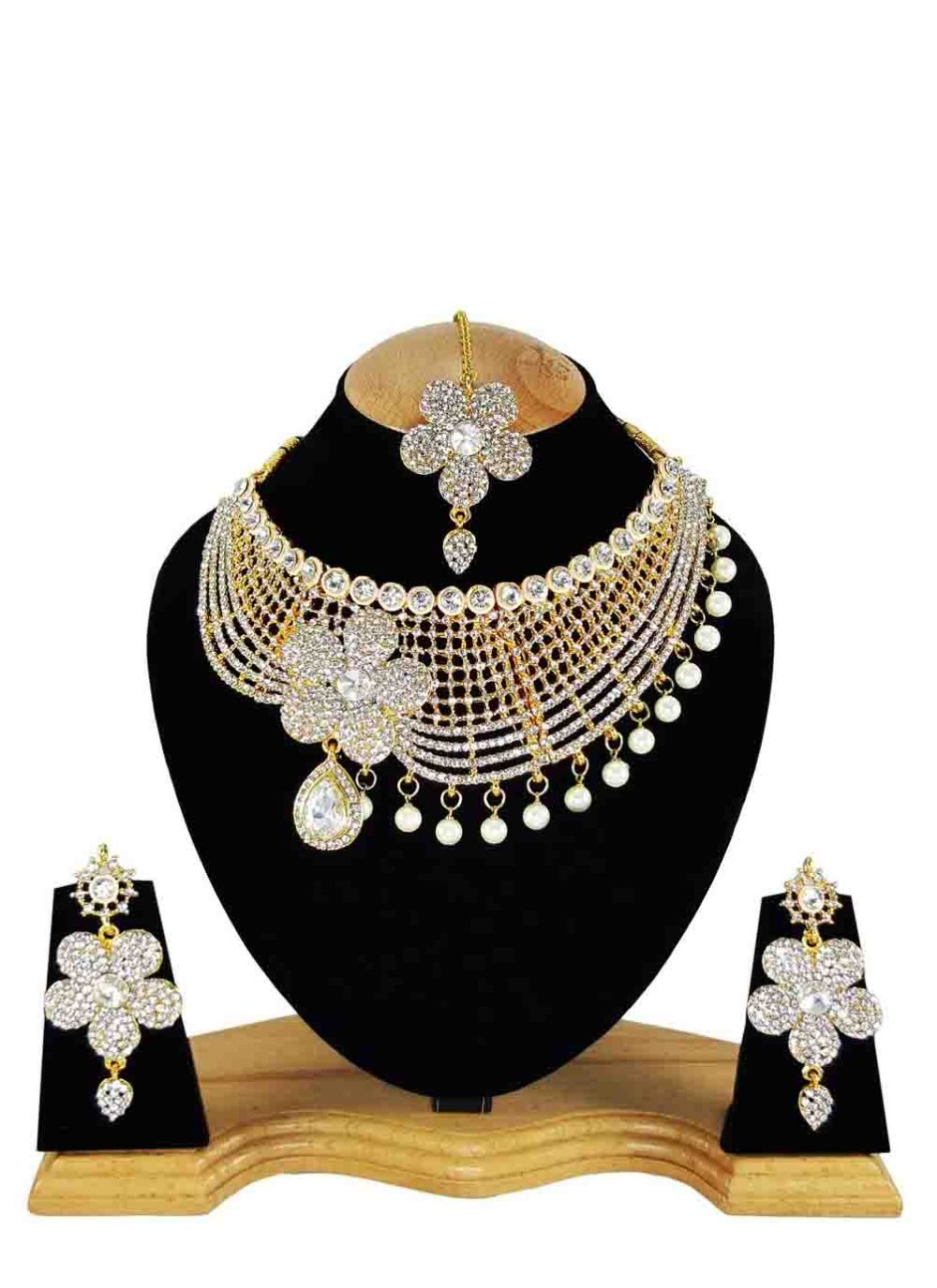 Shop Necklace Set Stone in Gold Online : 181409