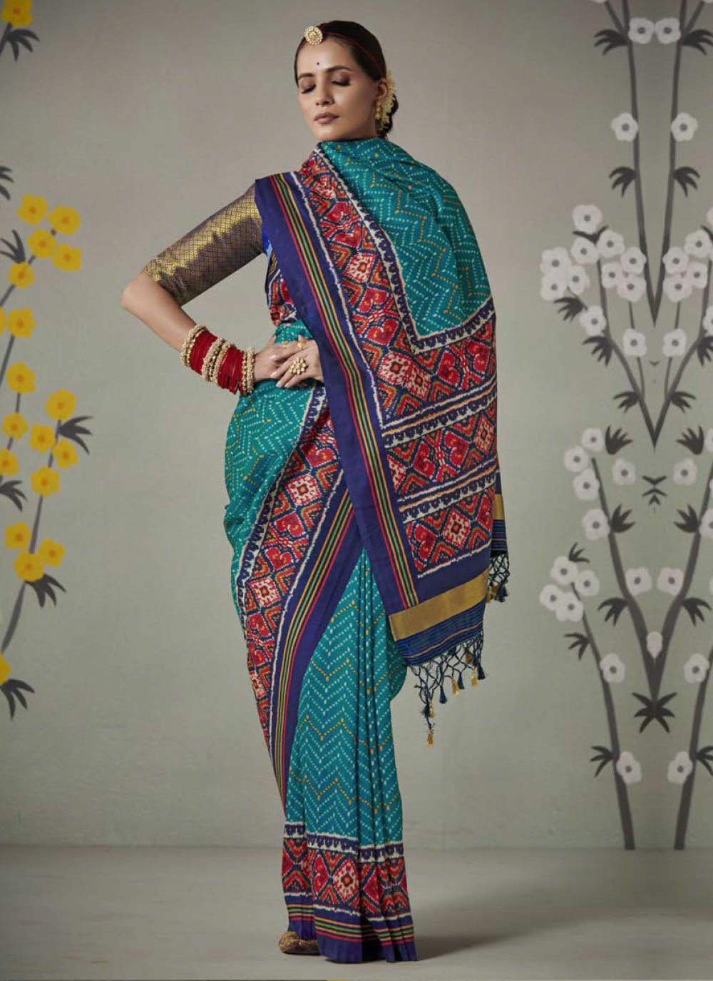 Shop Aqua Blue Ceremonial Saree Online : 238797