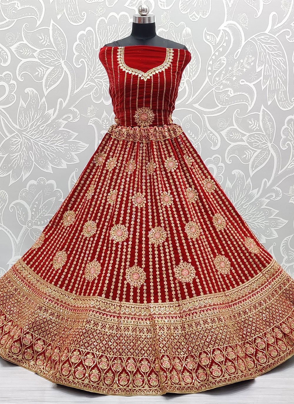 Buy Red Dori Work Velvet Lehenga Choli Online : 233754