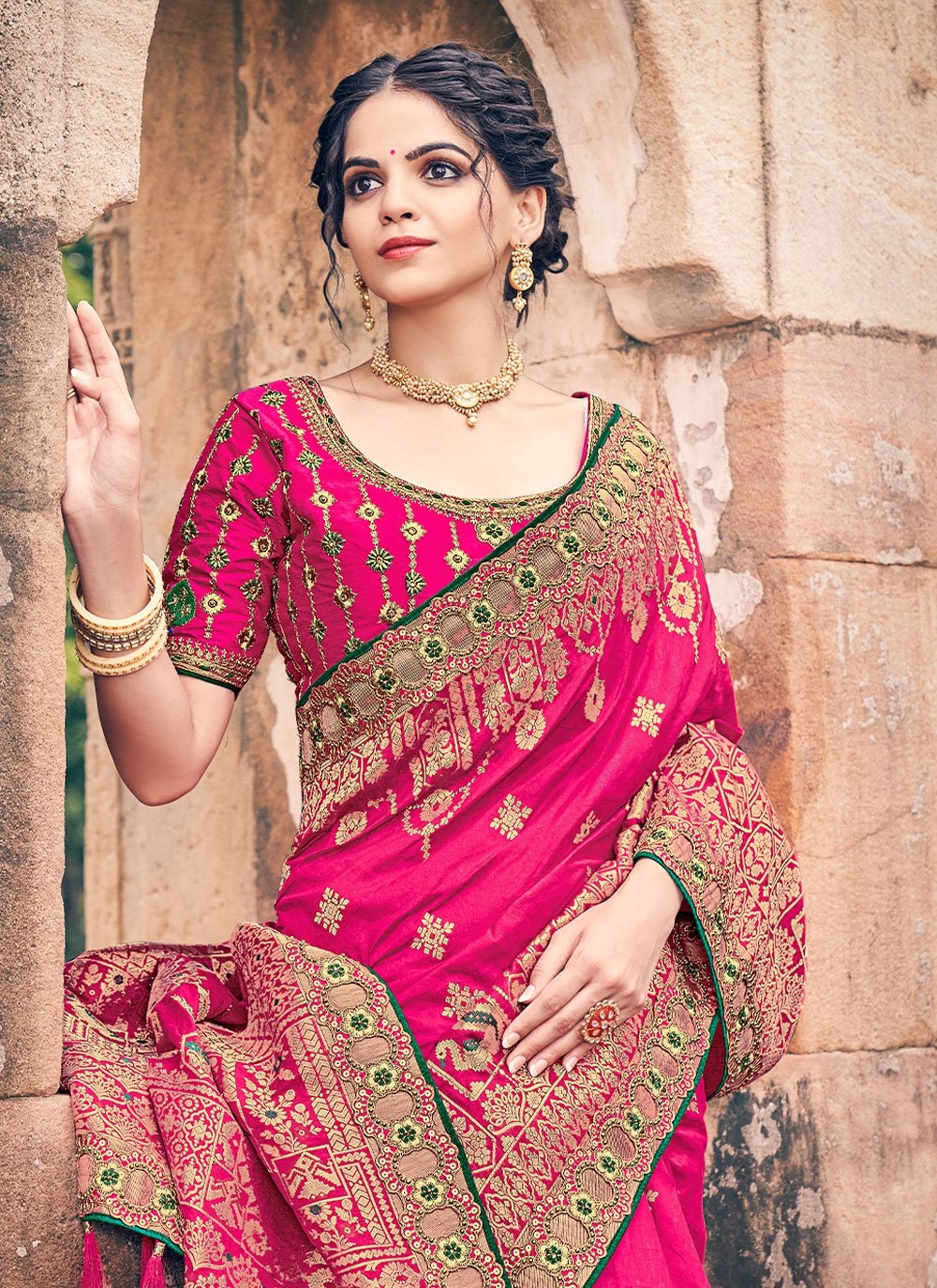 Traditional Saree Weaving Silk in Pink buy online