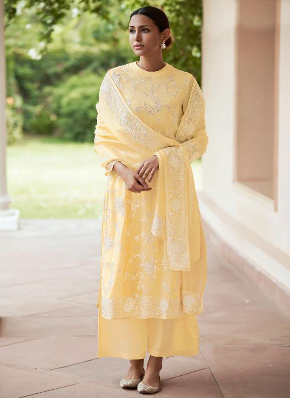 Shop Yellow Ceremonial Designer Pakistani Suit Online : 219497