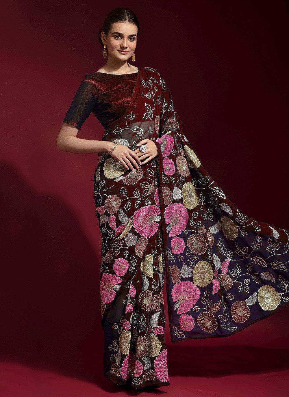 Shop Online Classic Saree For Reception : 256444