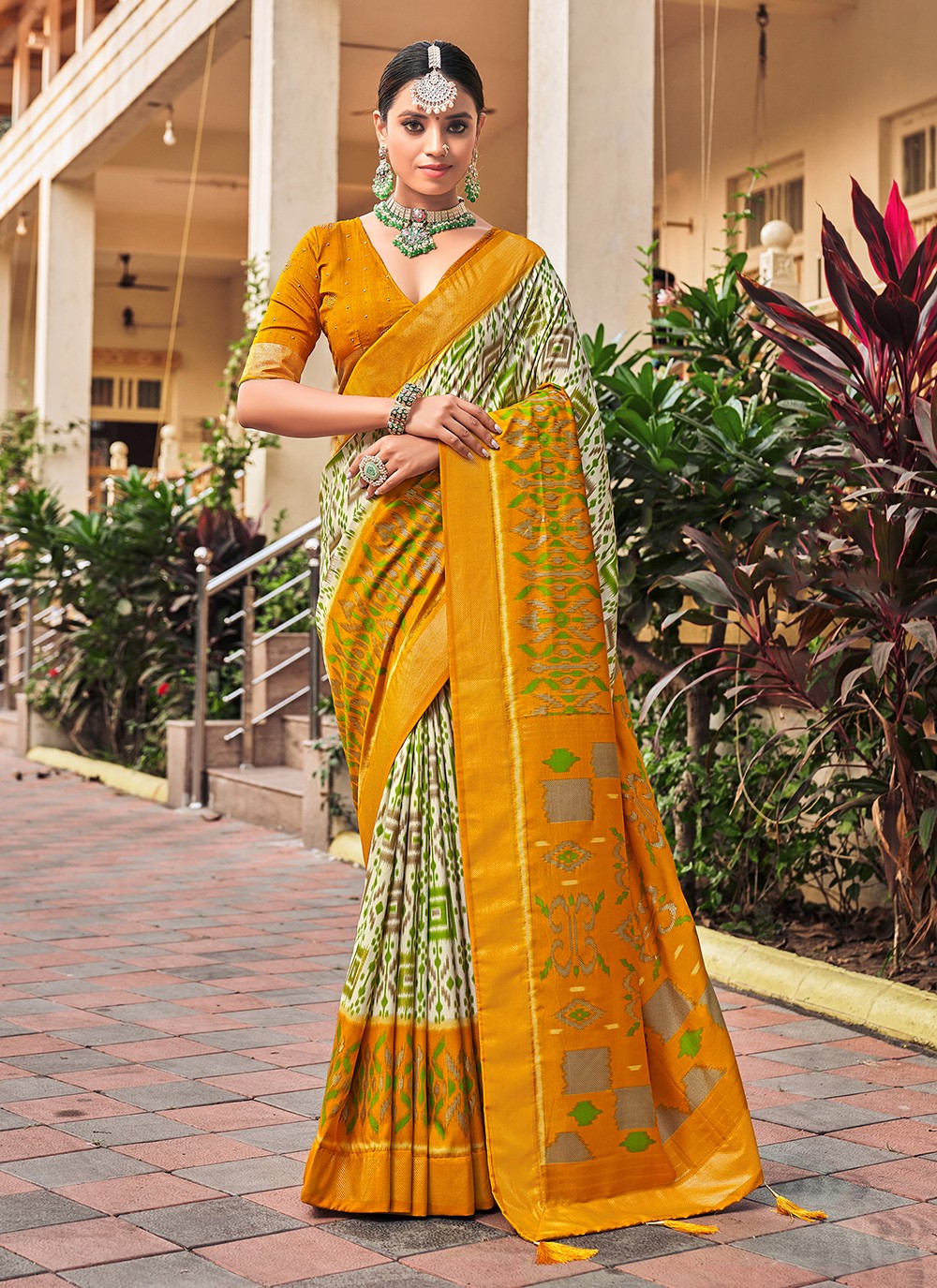 Shop Online Cotton Silk Off White Saree : 262098