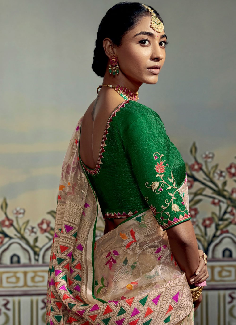 Buy Fancy Reception Classic Saree Online