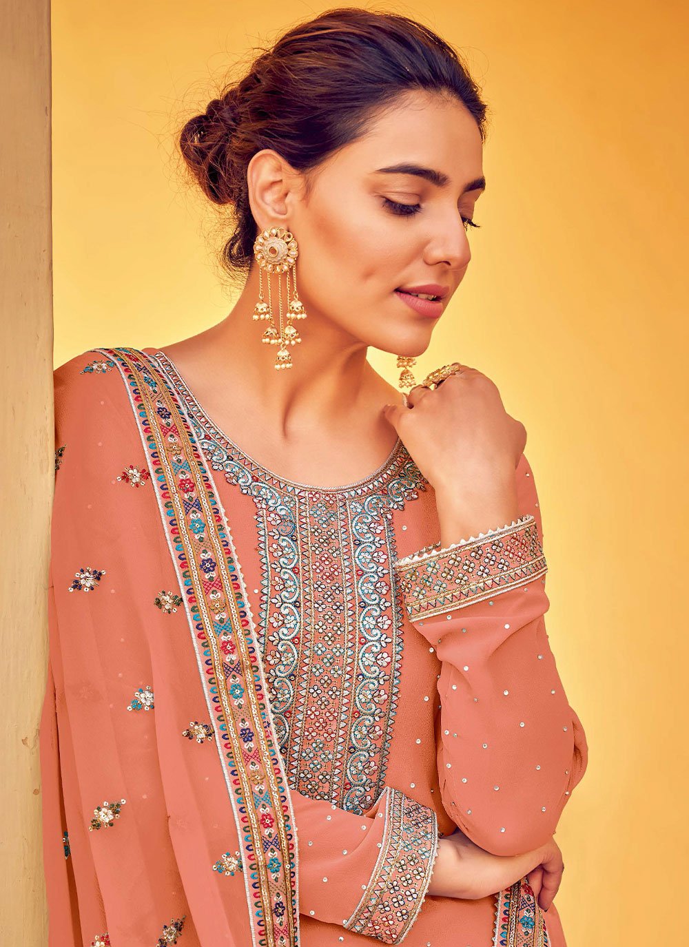 Buy Georgette Straight Salwar Kameez in Peach : 249883