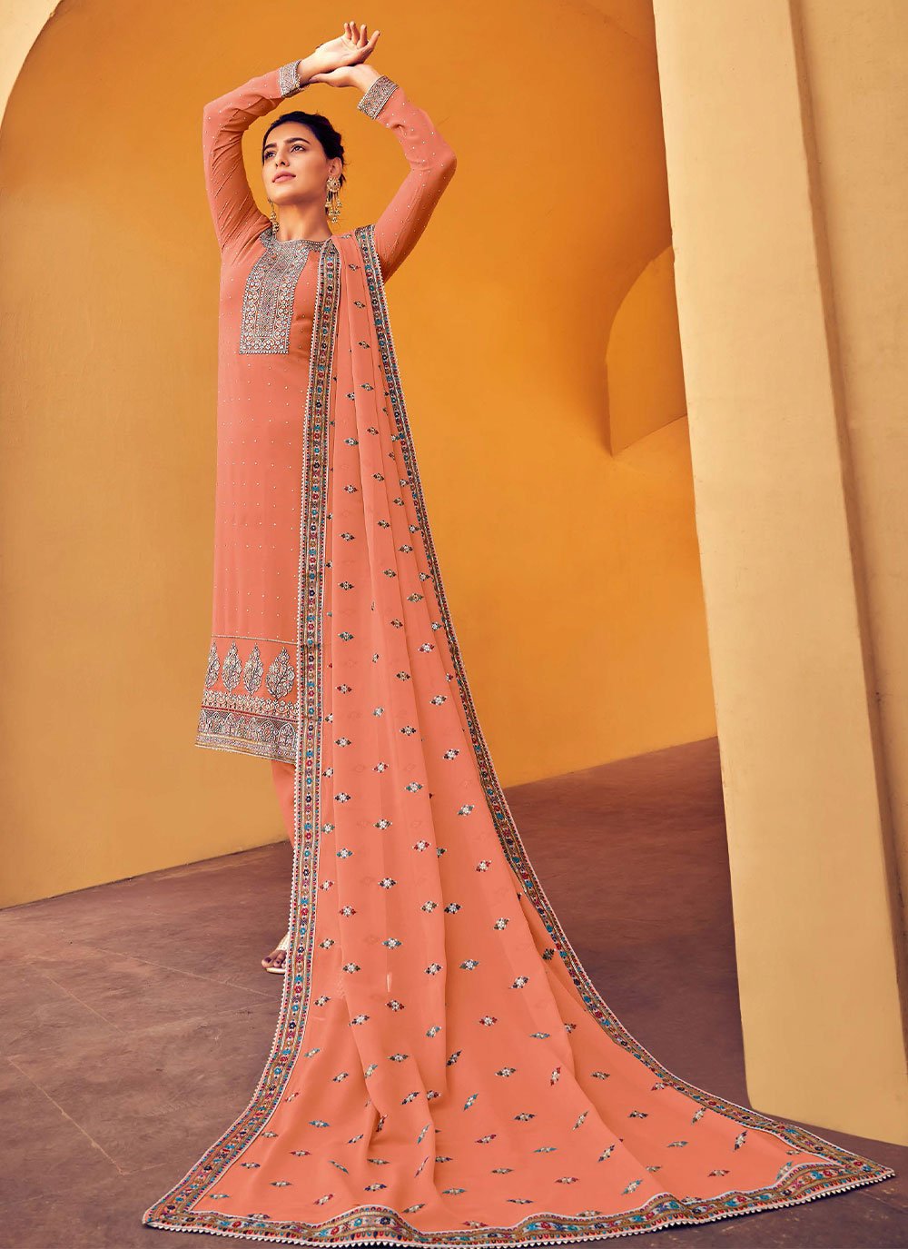 Buy Georgette Straight Salwar Kameez in Peach : 249883