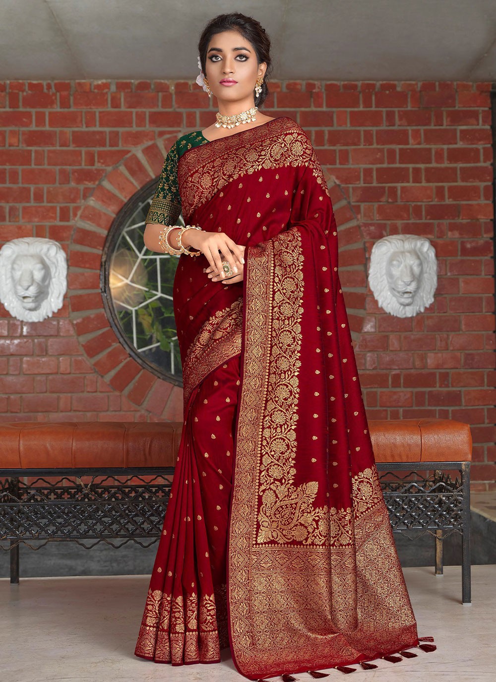 Shop Online Maroon Color Traditional Saree : 253285