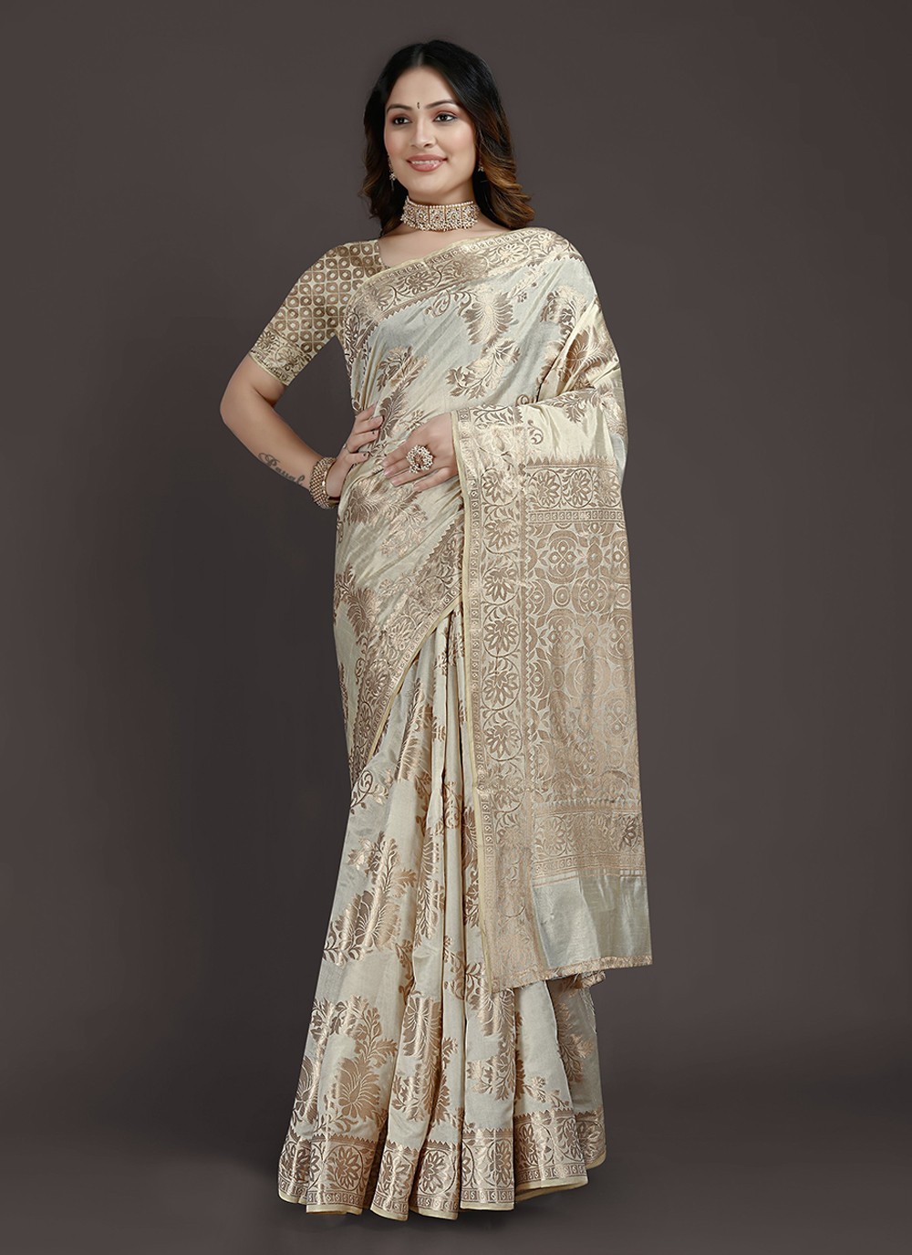 Buy Off White Color Trendy Saree : 265807