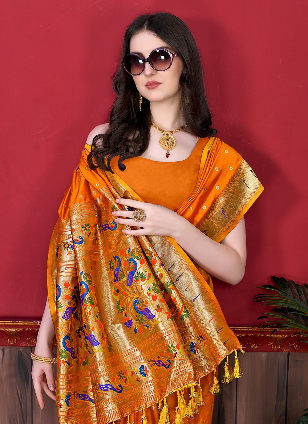 Buy Orange Weaving Traditional Saree : 250244