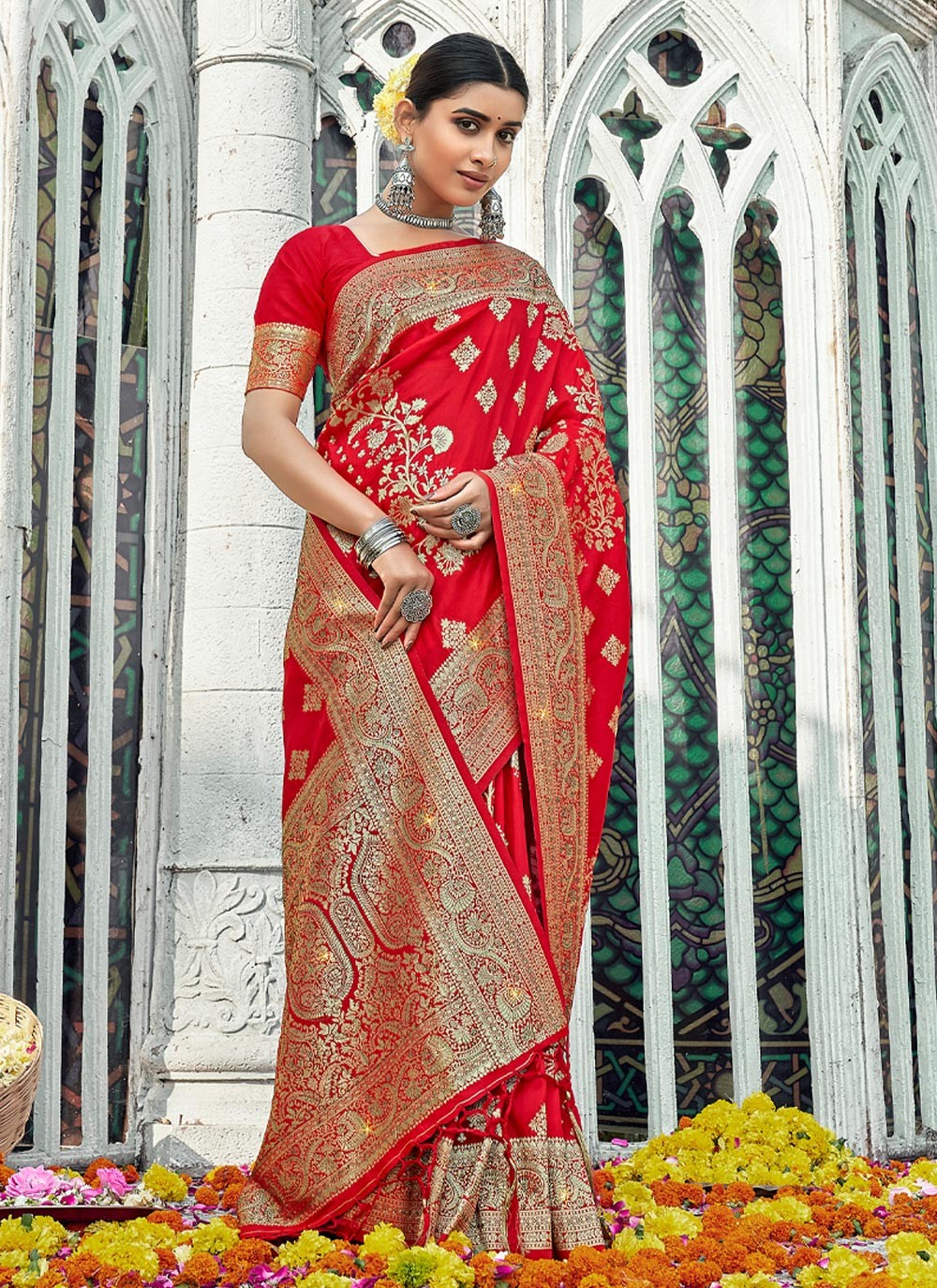 Buy Traditional Saree For Ceremonial Online