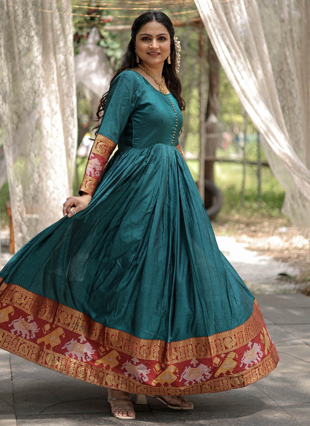 Shop Online Weaving Cotton Rama Designer Gown : 268607
