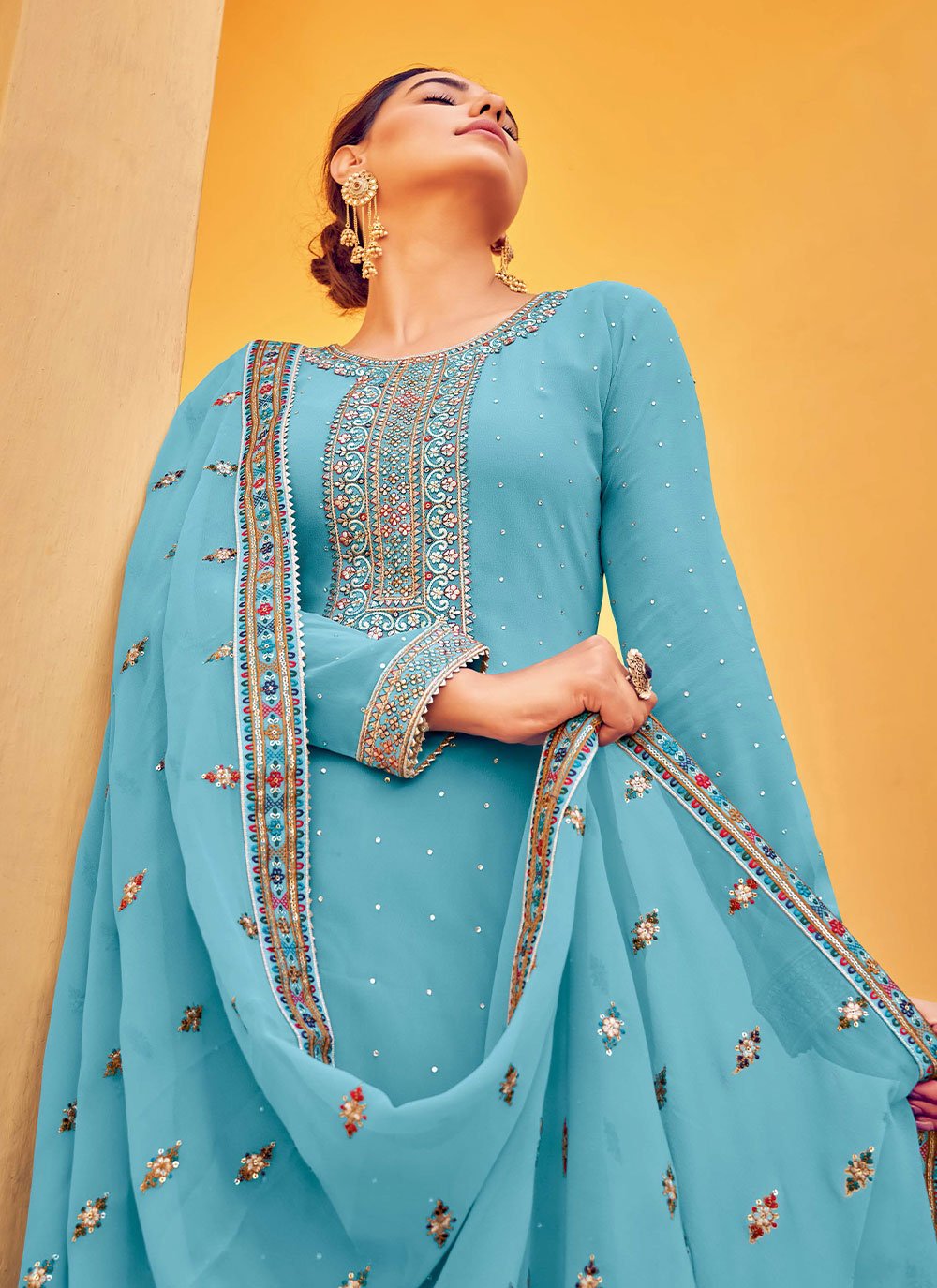 Shop Online Zari Festival Pakistani Straight Suit : 249886