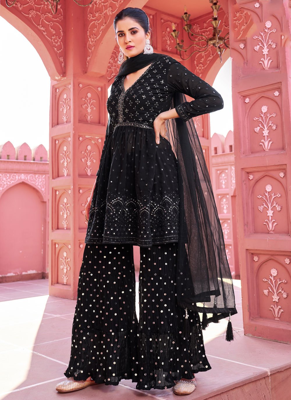 Shop Online Black Georgette Salwar Suit with Embroidered Work : 282553