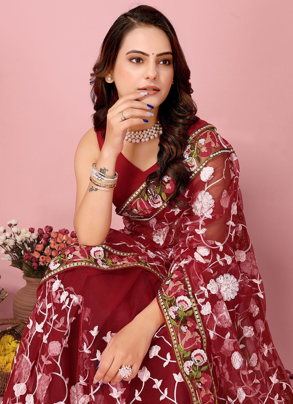 Buy Red Net Classic Sari with Embroidered Work : 290666