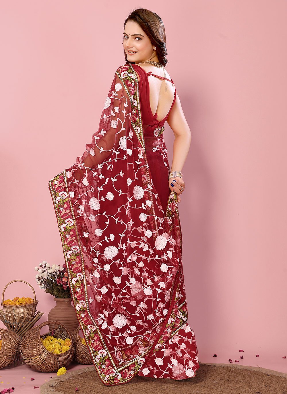 Buy Red Net Classic Sari with Embroidered Work : 290666