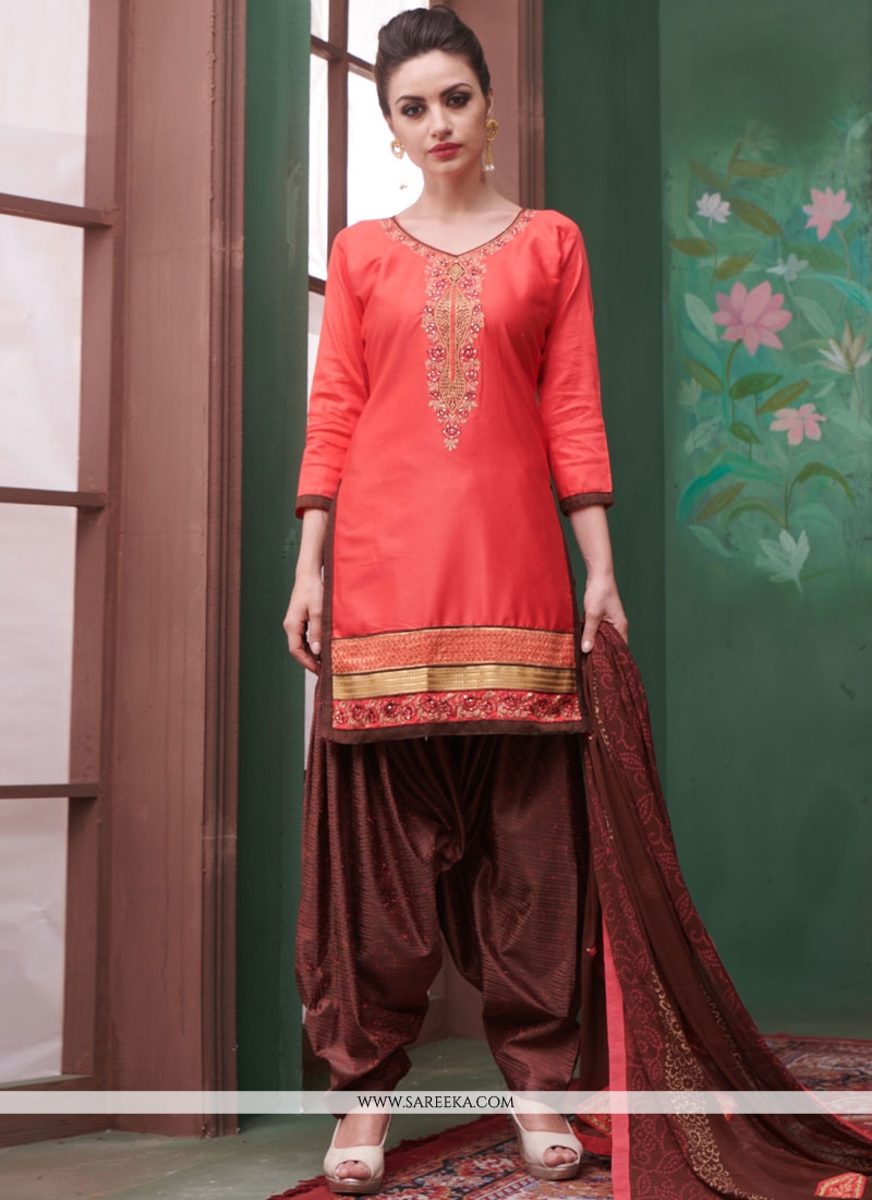 Shop Red Punjabi Suit Online : 76272