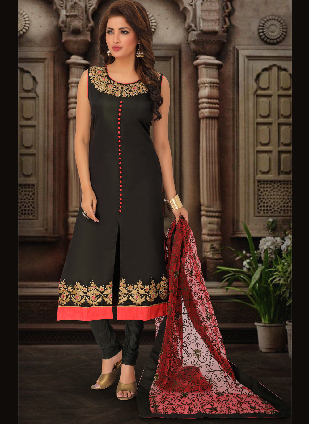 Shop Online Black Bollywood Salwar Kameez : 169207
