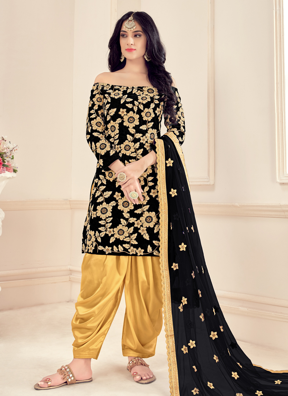 Buy Black Party Designer Patiala Suit : 166092