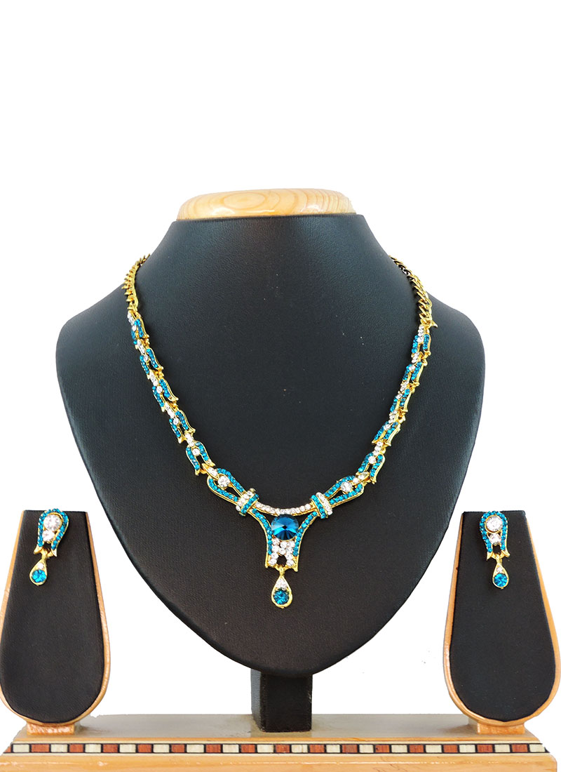 Buy Blue Stone Work Ceremonial Necklace Set : 138694