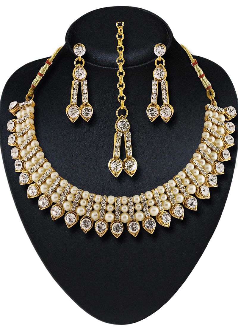 Buy Gold Color Necklace Set Online : 148990