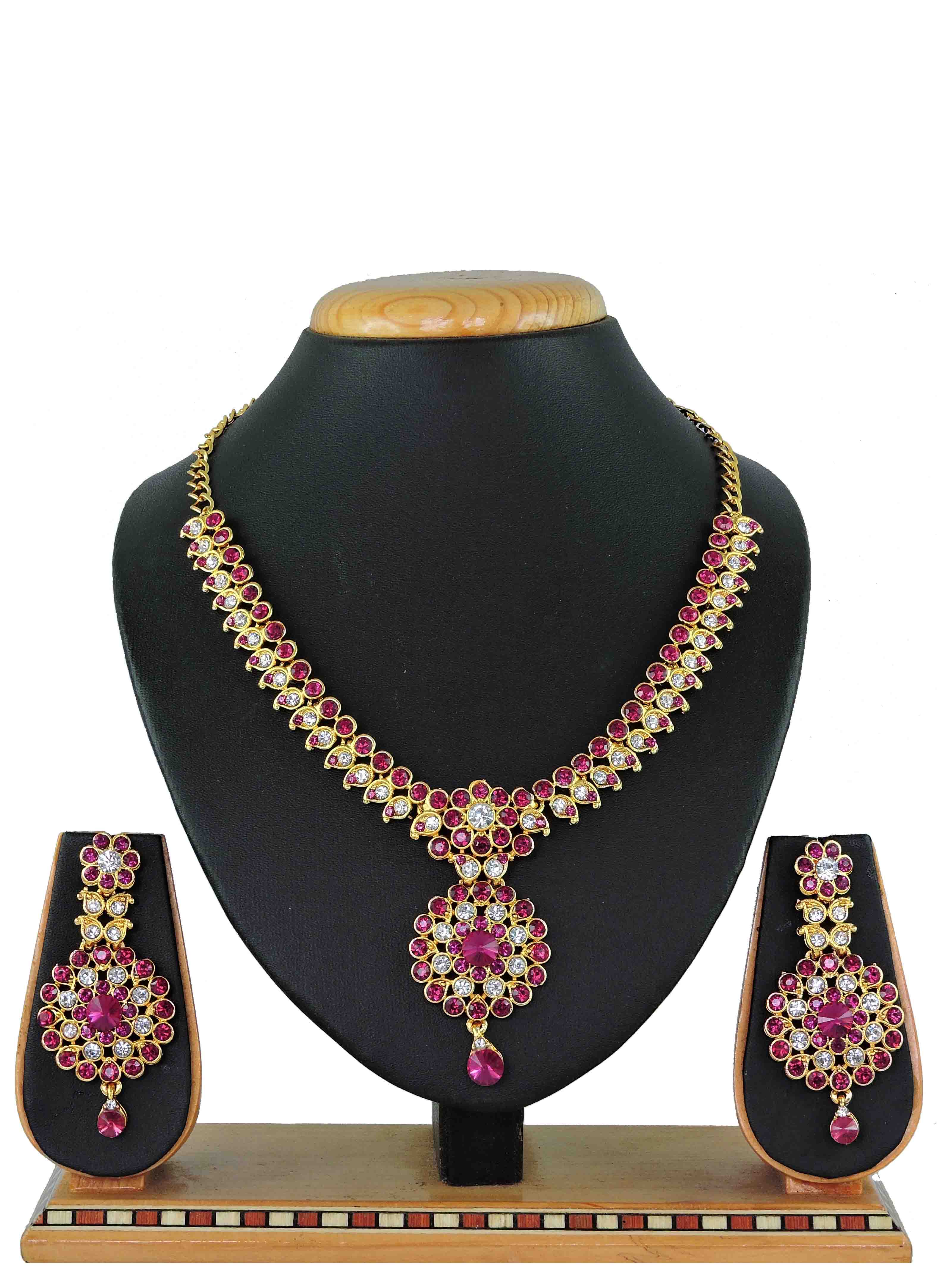 Shop Gold Festival Necklace Set Online : 168785
