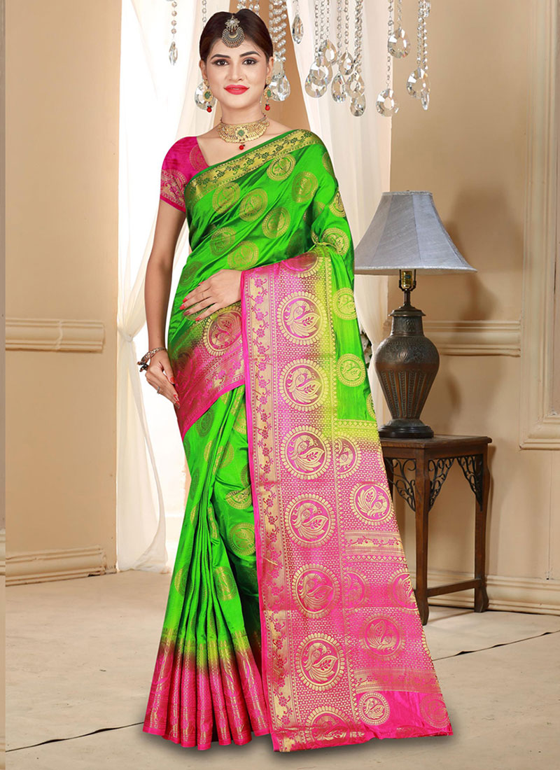 Buy Green Classic Saree : 143642