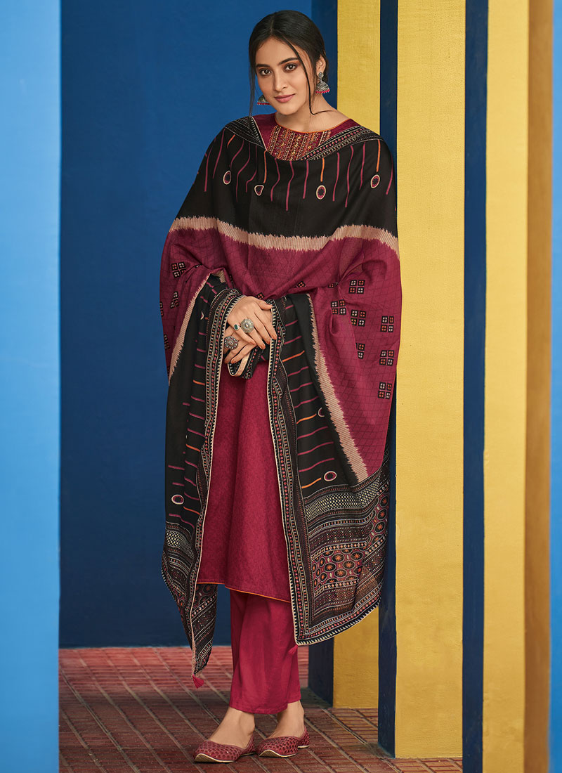 Shop Online Maroon Pakistani Salwar Suit : 152132