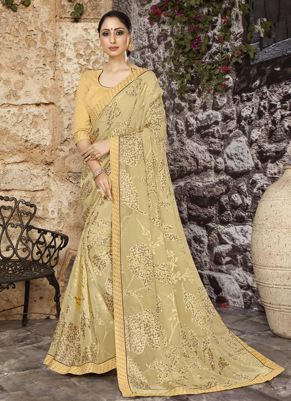 Buy Online Abstract Print Printed Saree : 183022