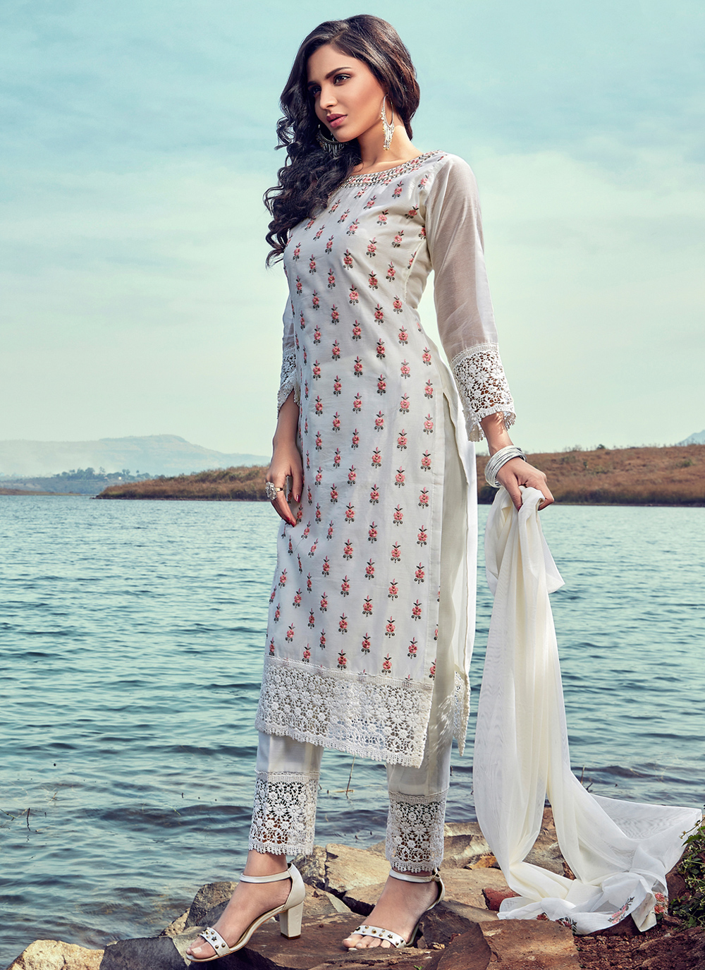 Buy Fancy Off White Readymade Suit : 179890