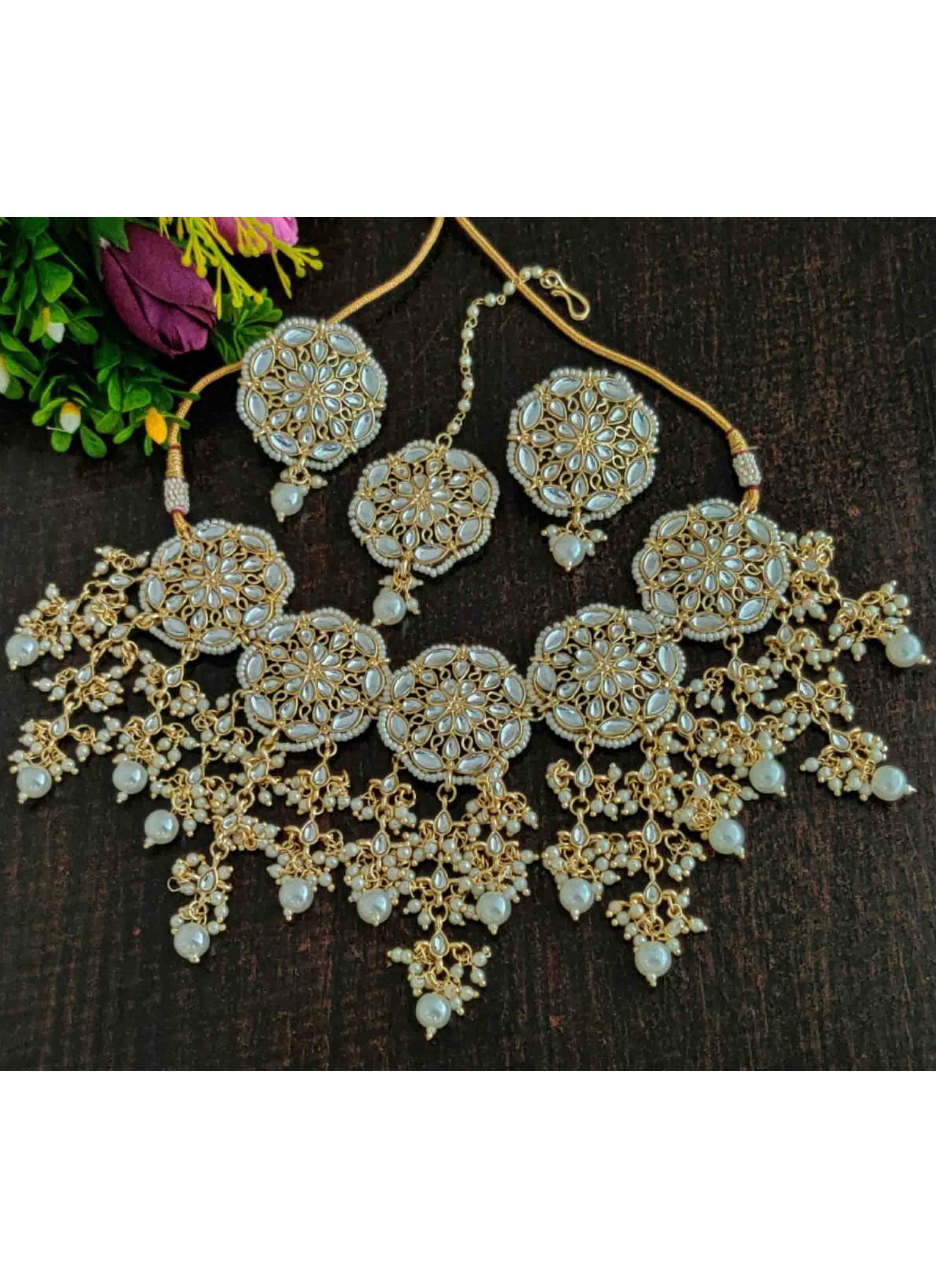 Shop Gold Color Necklace Set Online : 181683