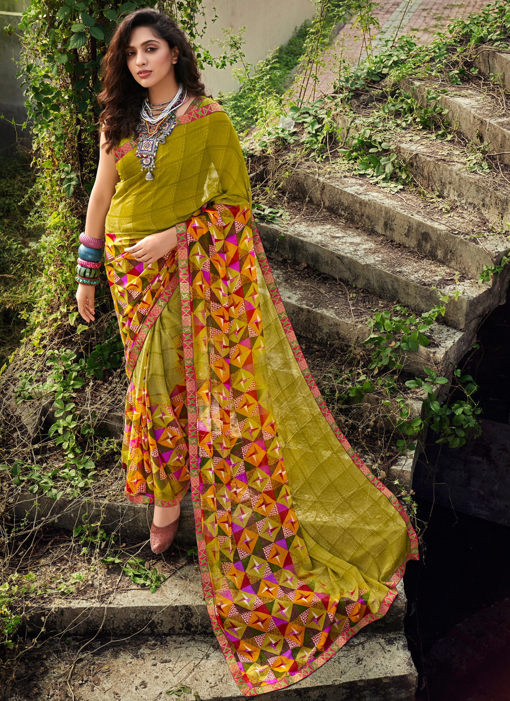 Shop Online Multi Colour Casual Printed Saree : 172141