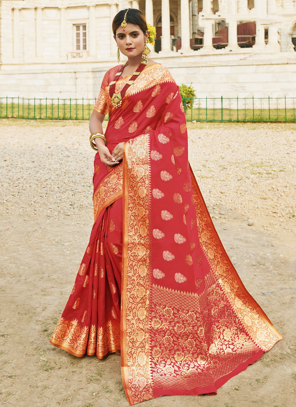 Shop Online Woven Traditional Saree : 184788