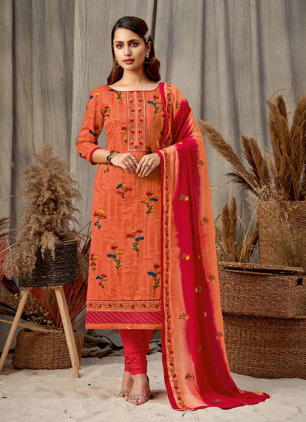 Buy Churidar Designer Suit For Reception Online : 218057