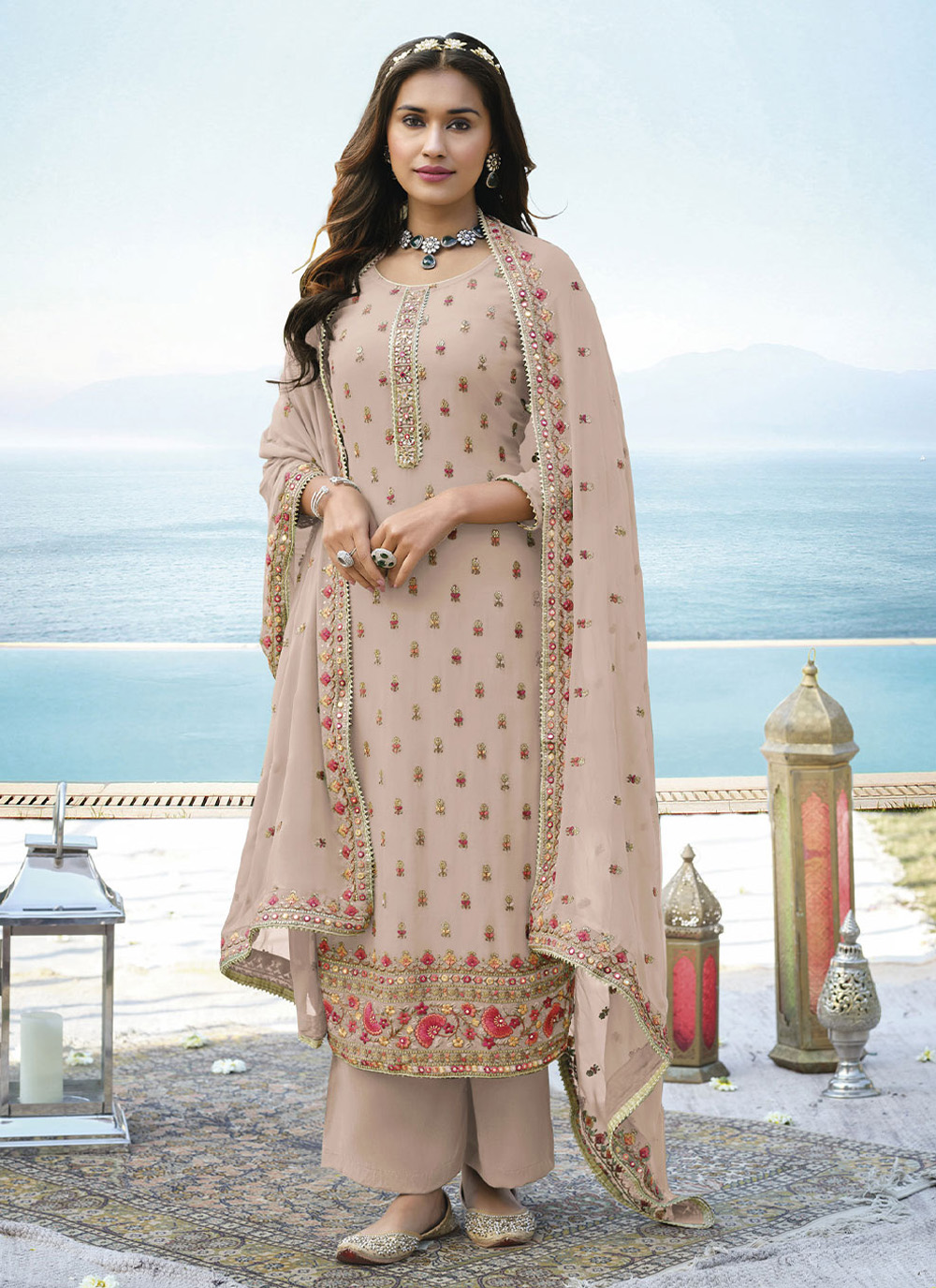Shop Online Embroidered Salwar Suit : 233552
