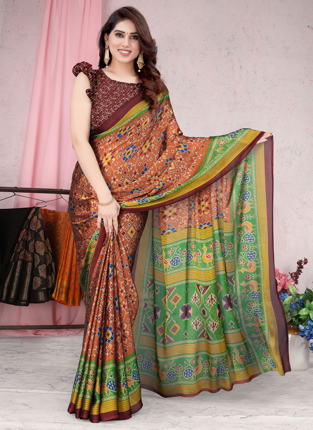 Buy Orange Color Contemporary Style Saree : 243831