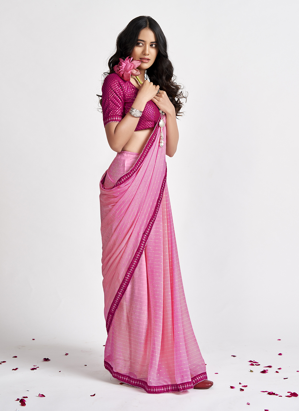 Buy Pink Georgette Trendy Saree : 210649