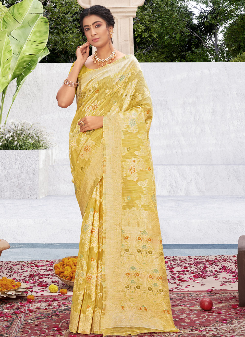 Buy Online Weaving Cotton Silk Yellow Trendy Saree : 240844