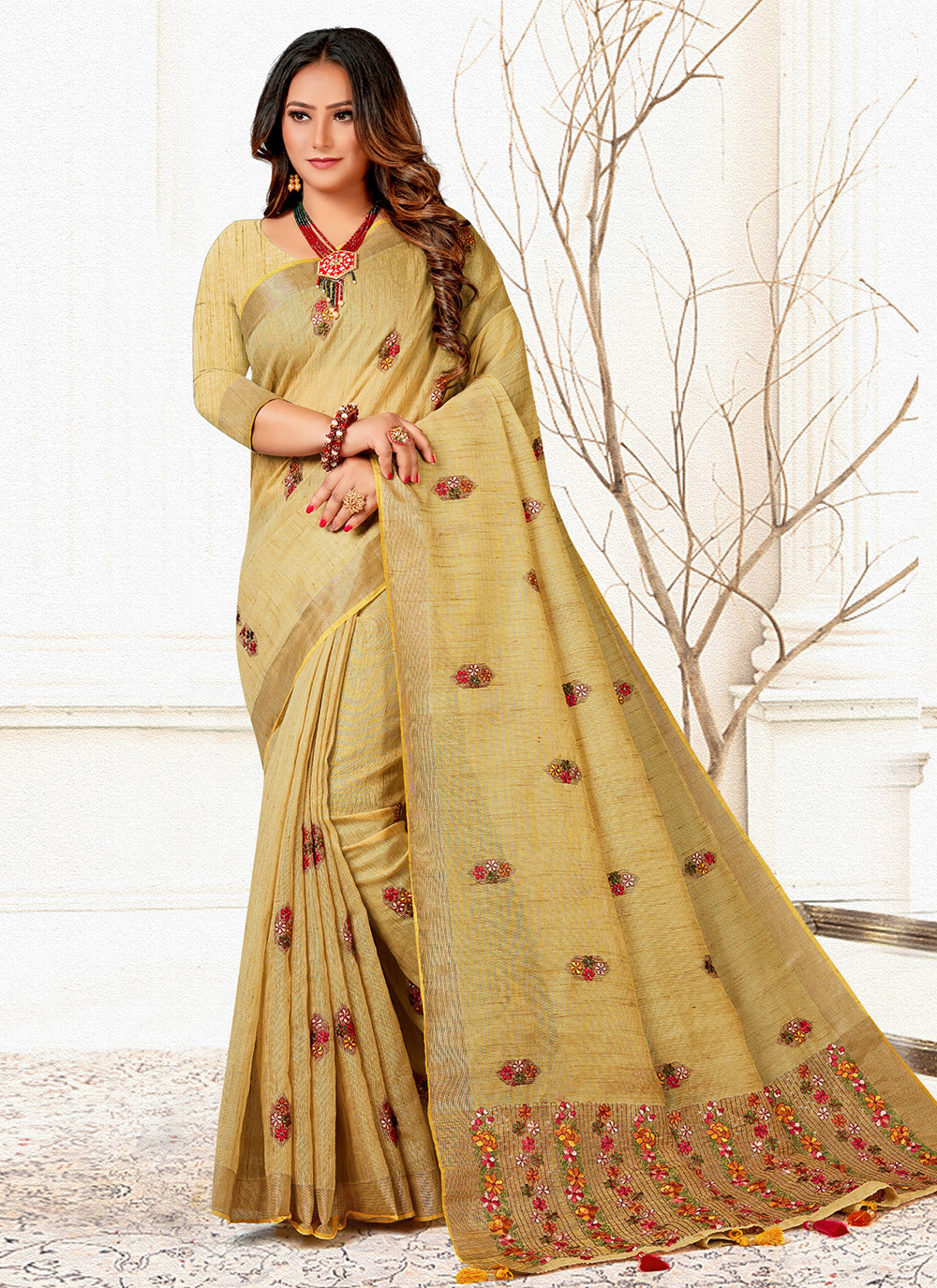 Shop Floral Patterns Beige Classic Saree Online : 254331