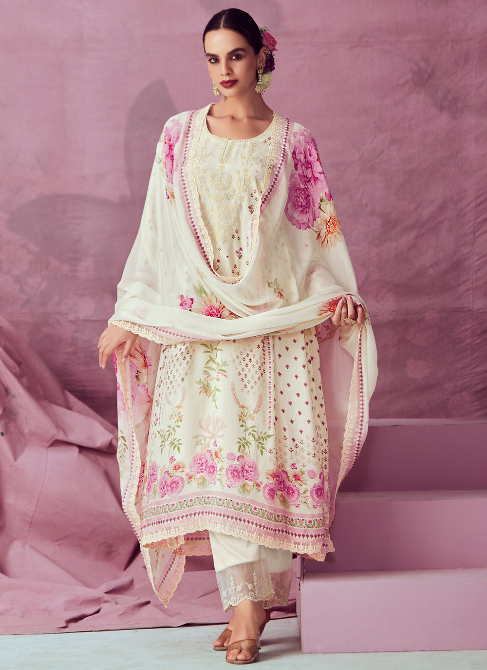 Shop Online Off White Muslin Salwar Suit with : 287001